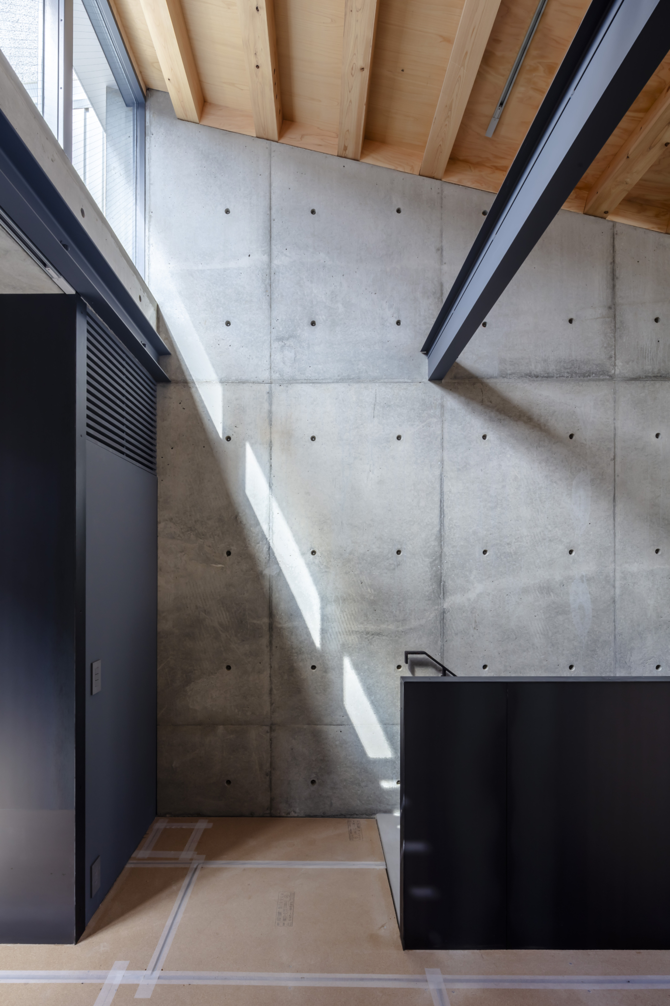西九条のテナントビル 実績 株式会社藤本高志建築設計事務所 Takashi Fujimoto Architectural